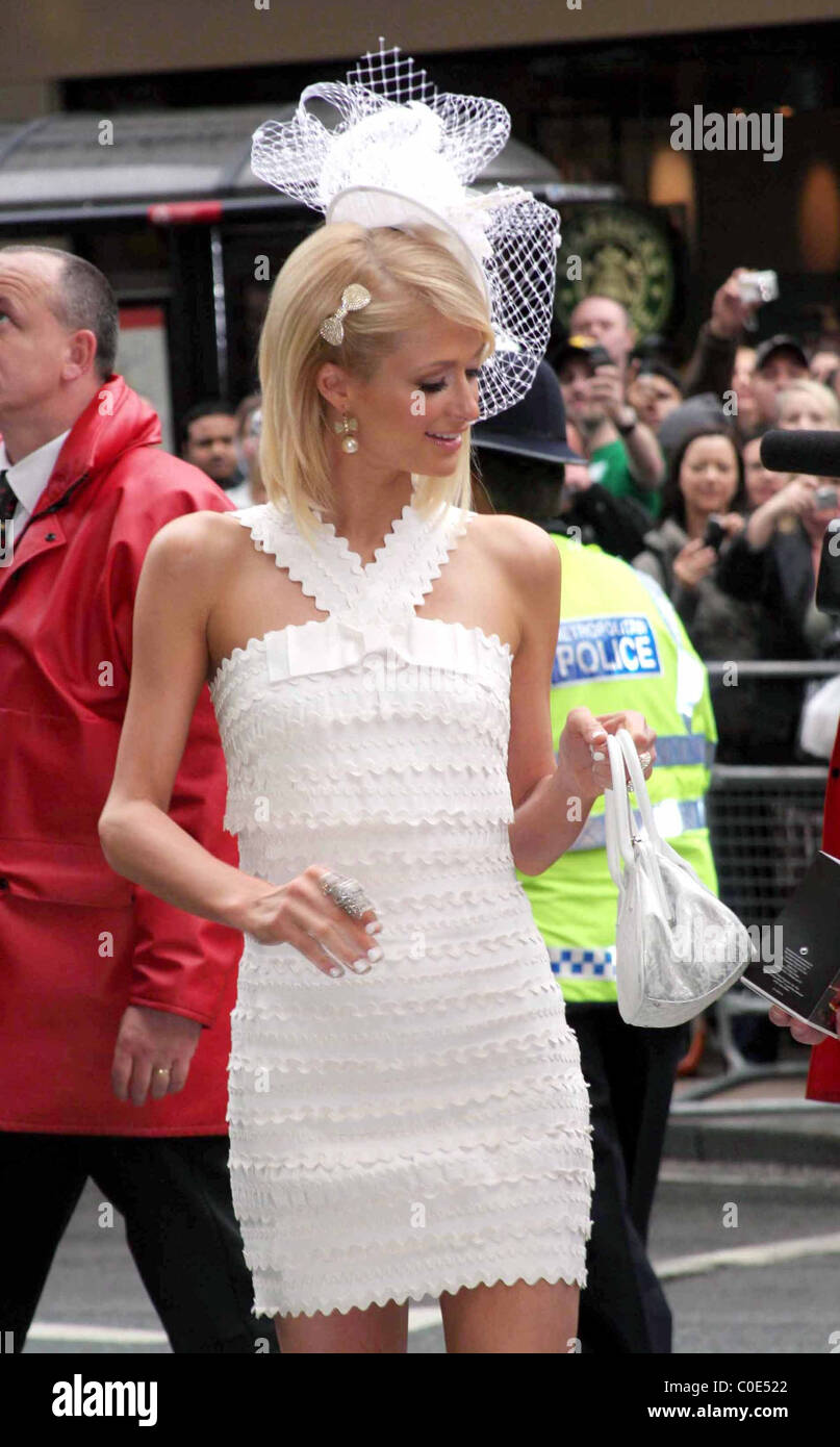 Paris Hilton promotes her new fragrance 'Can Can' at Selfridges ...