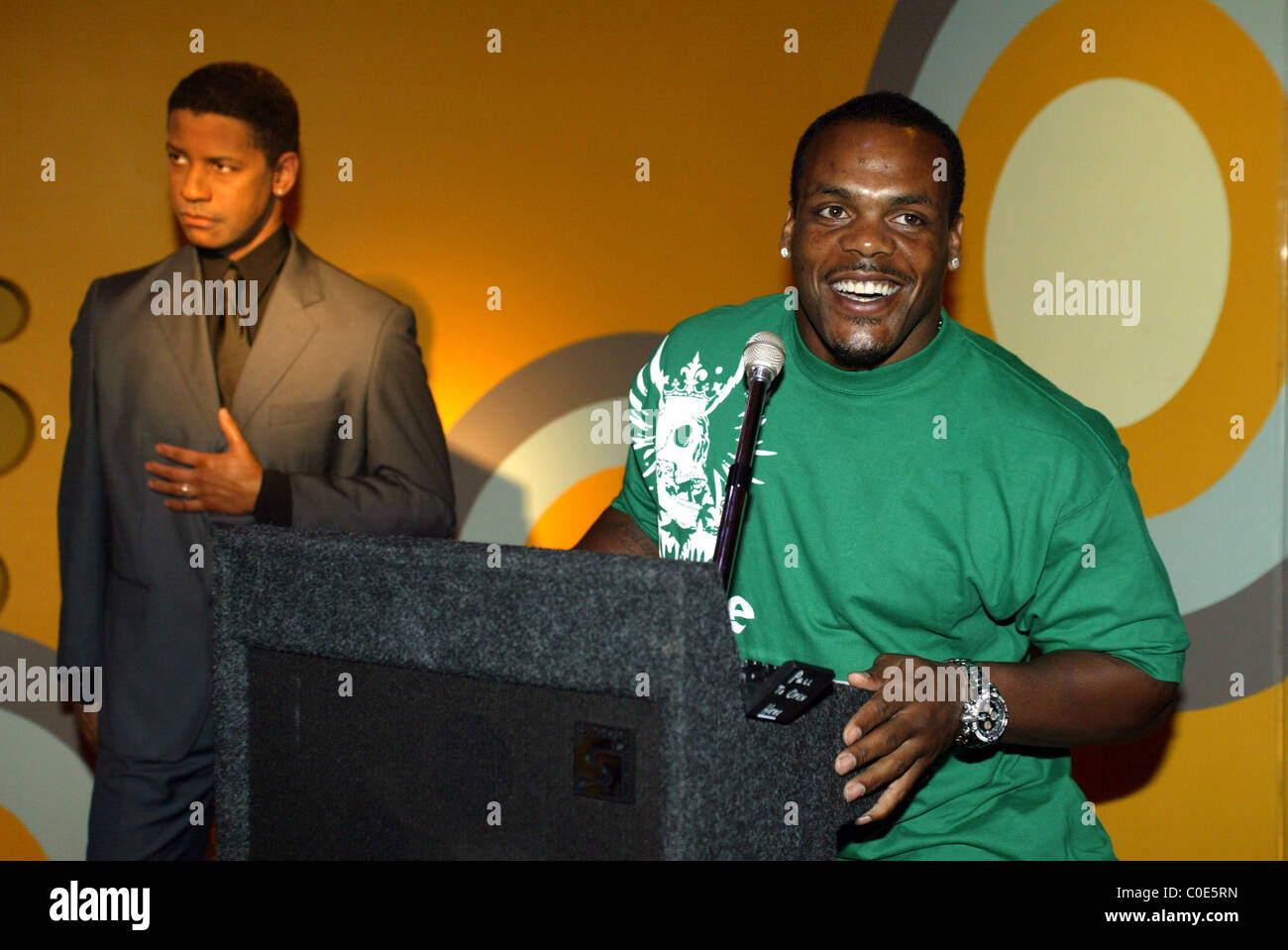 Rock Cartwright and Denzel Washington waxwork Madame Tussauds Wax ...