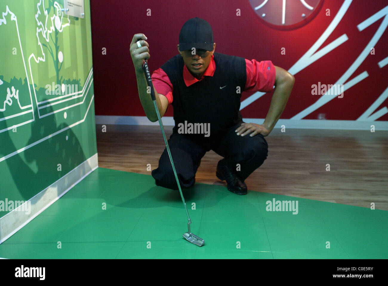 Tiger Woods Madame Tussauds Wax Museum celebrated the unveiling of its ...