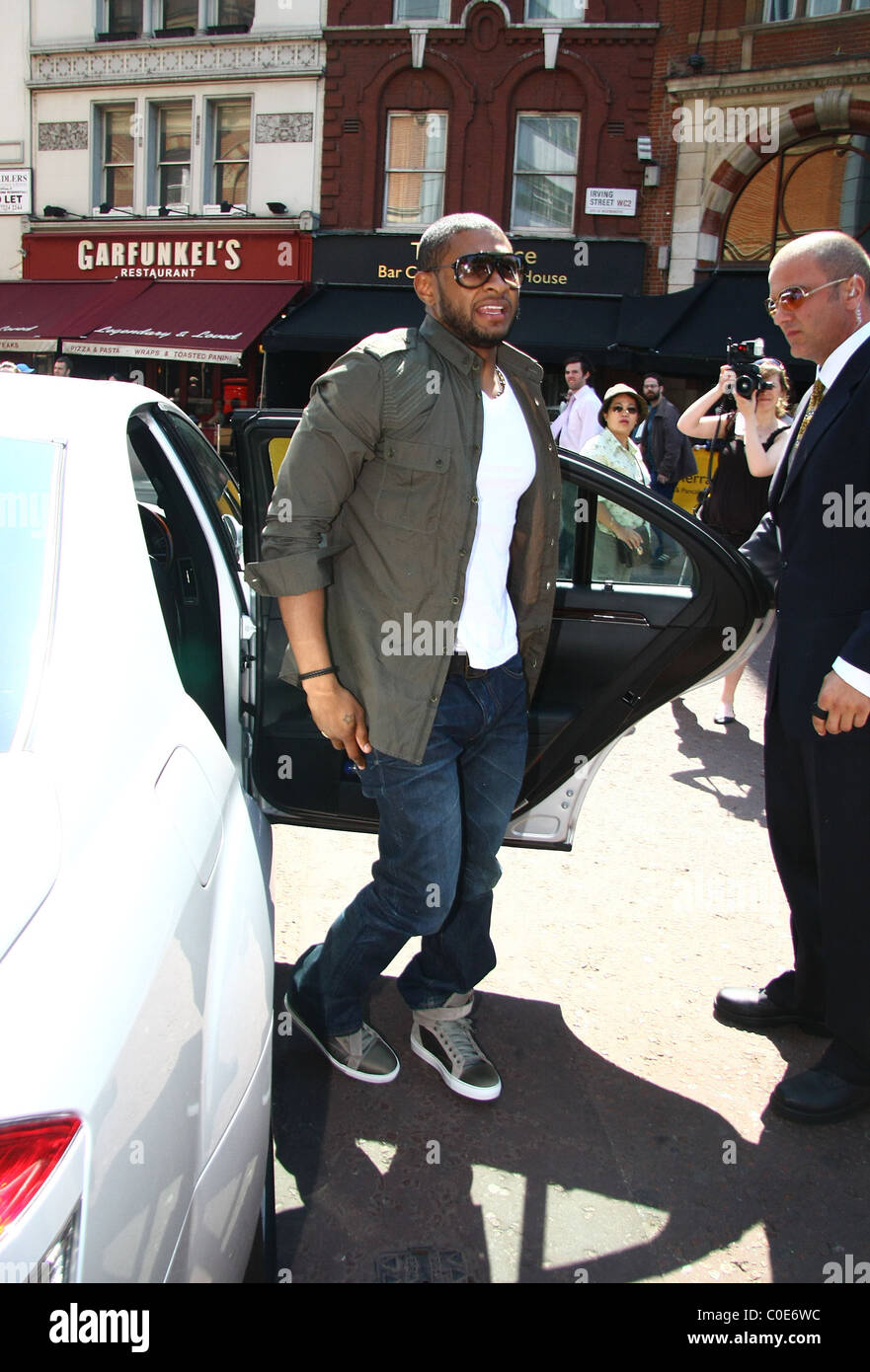 Usher arriving at the Capital Radio studios in Leicester Square ...