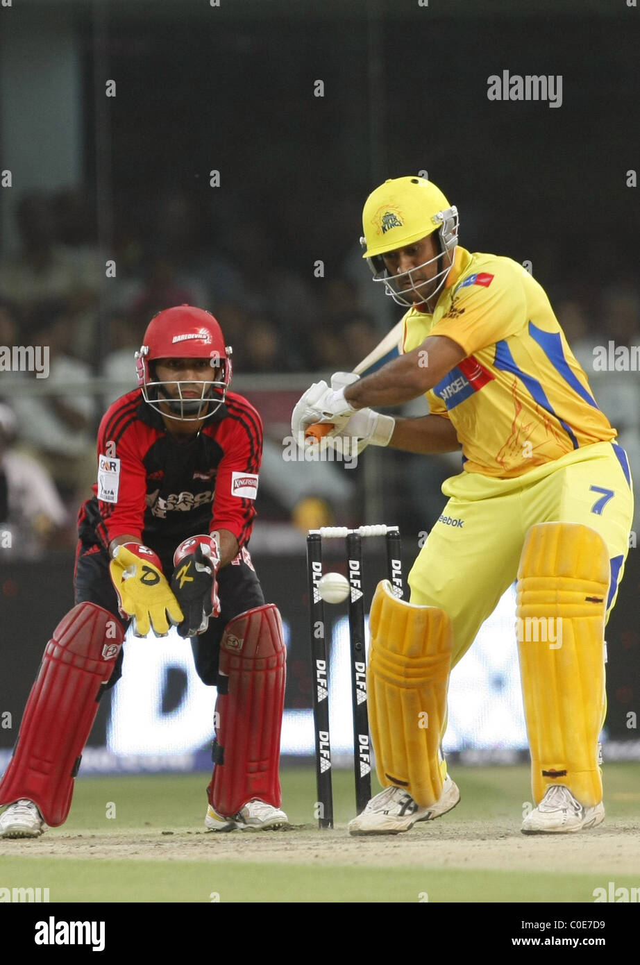 Ms dhoni chennai super kings hi-res stock photography and images - Alamy