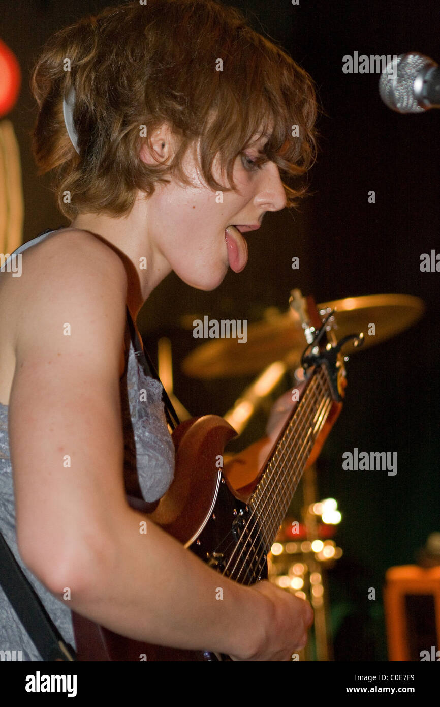 Elizabeth powell hi-res stock photography and images - Alamy