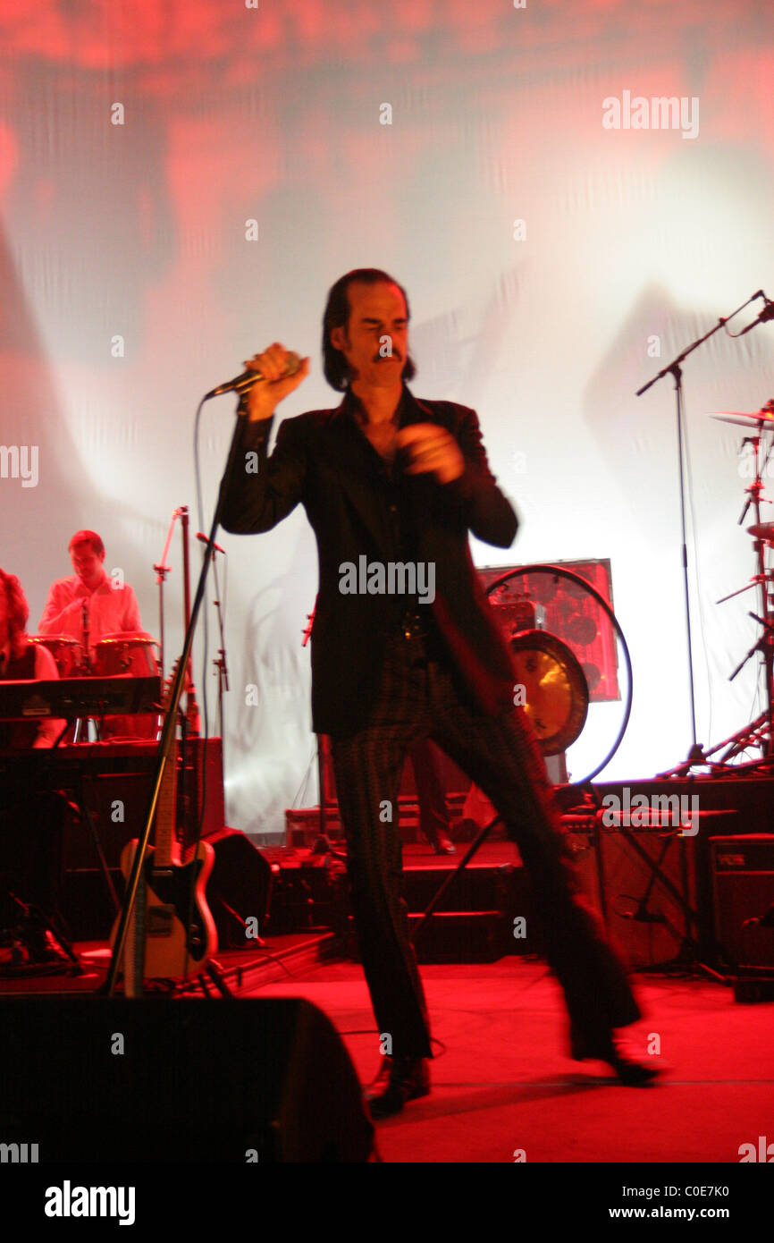 Nick Cave and the Bad Seeds performing their Dig Lazarus Dig World Tour ...