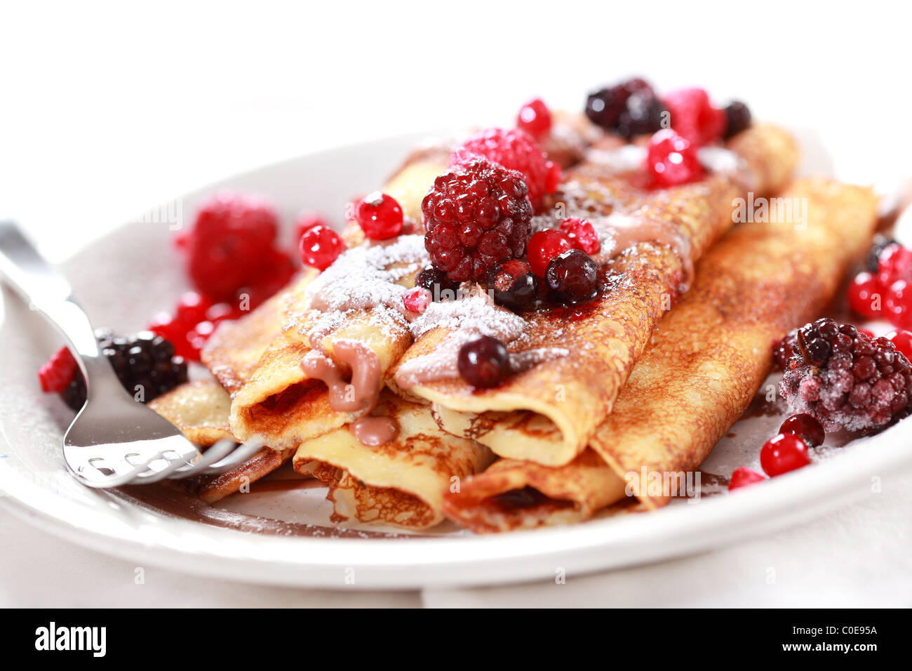 Crepe with fruits hi-res stock photography and images - Alamy