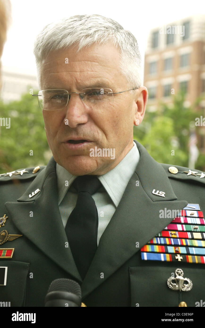 General Casey 2nd annual GI Film Festival held at Carnegie Institute ...