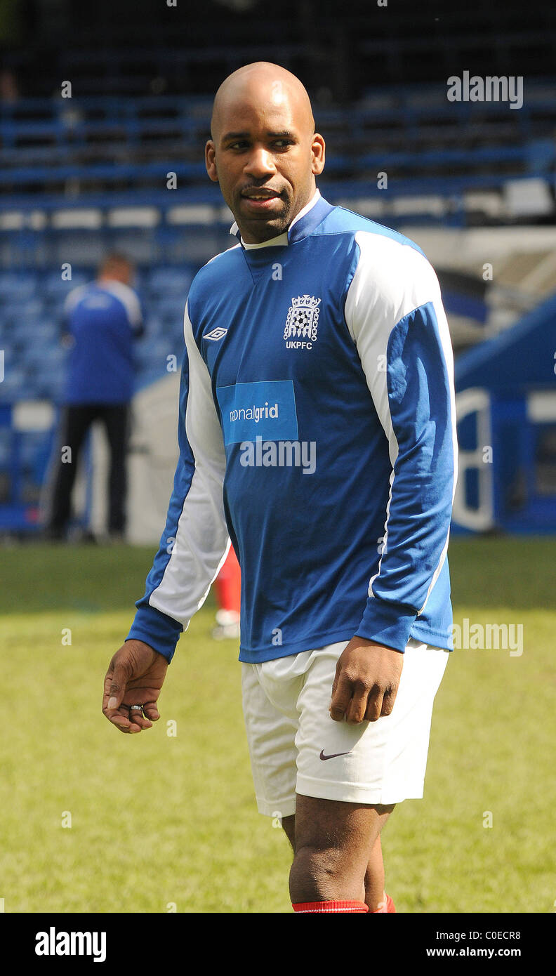 Dj spoony hi-res stock photography and images - Alamy