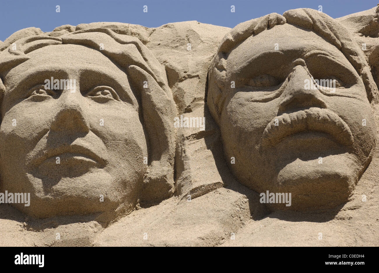 Giant sand sculpture of american memorial Mount Rushmore by Todd Vander ...
