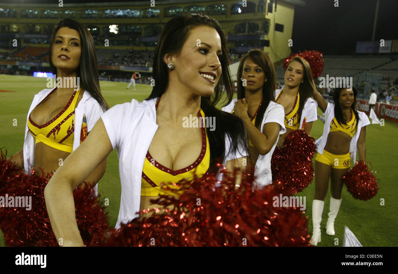Ipl cricket cheerleaders hi-res stock photography and images - Alamy