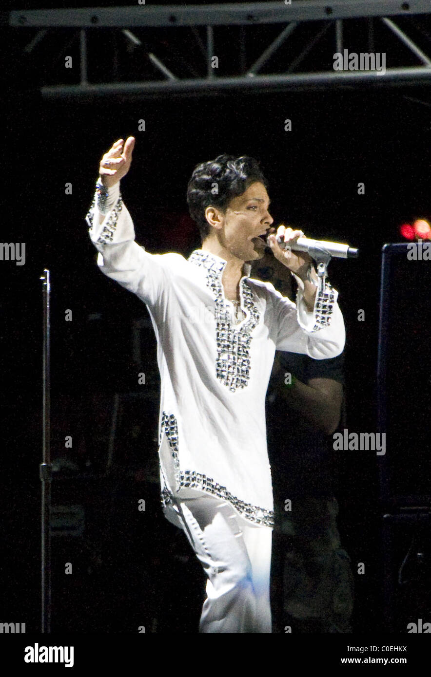 Prince Coachella Music Festival 2008 - Day 2 Indio, California - 26.04. ...