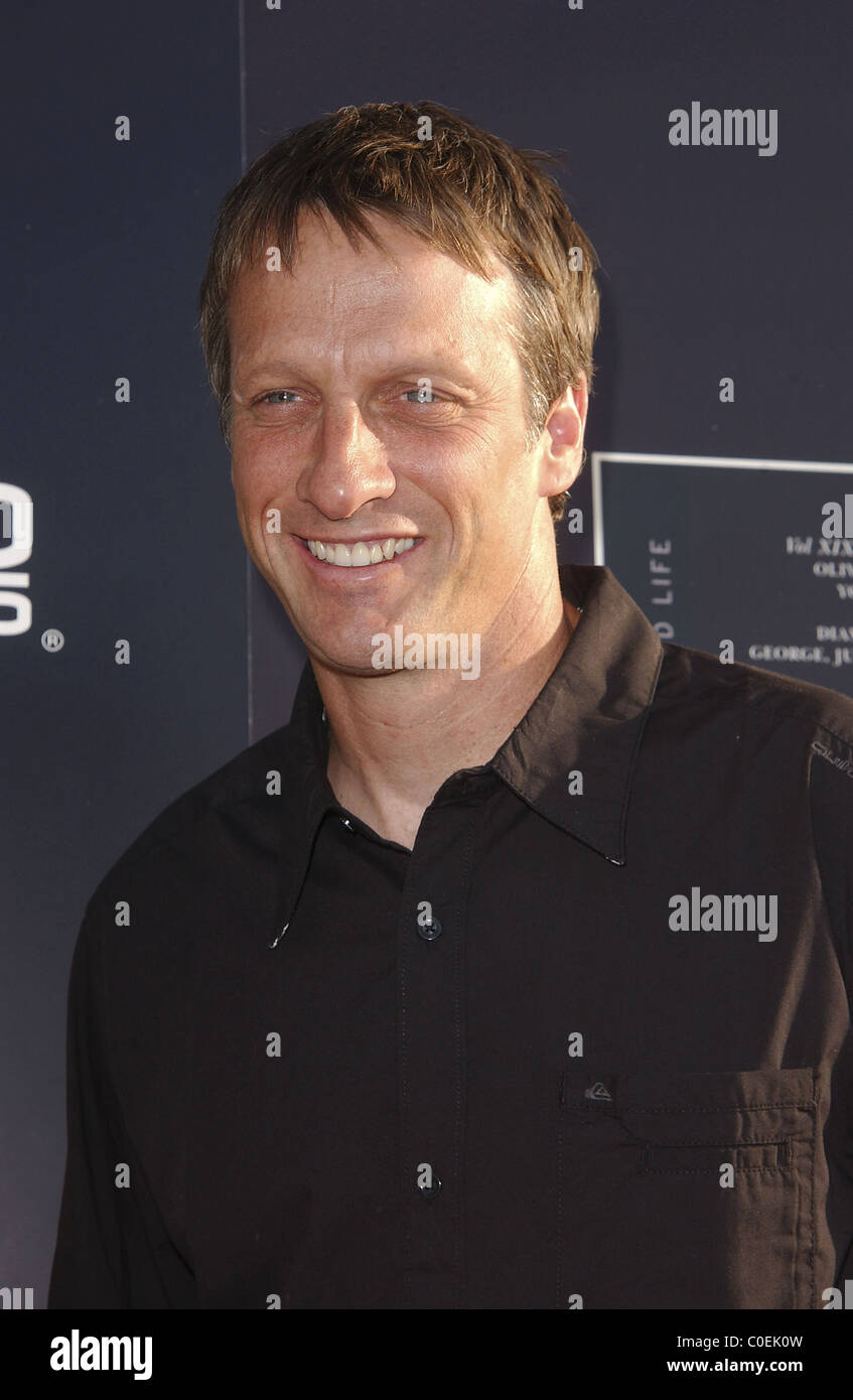 Tony Hawk Hollywood Life Magazine's 10th Annual Young Hollywood Awards ...