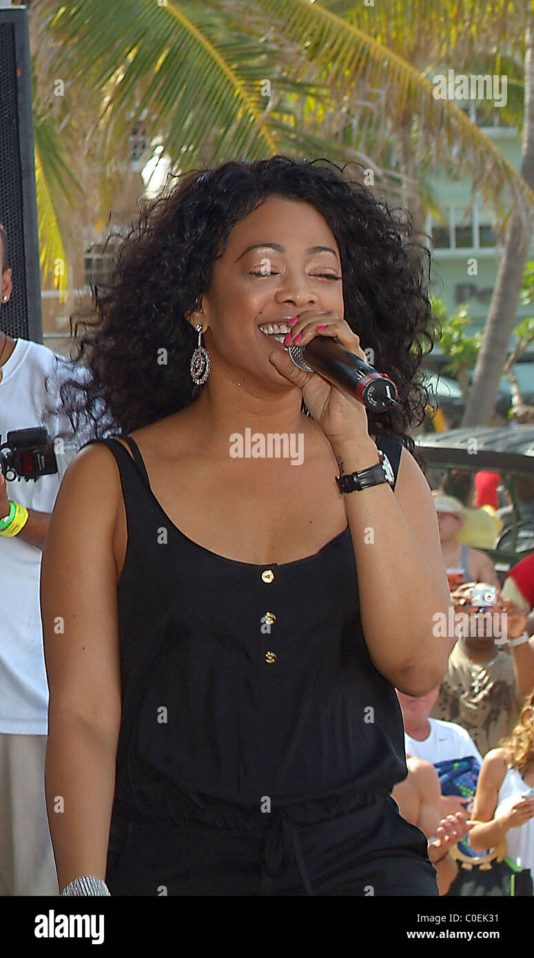 Trina performing during the 4th annual Hooter's Energy Drink Beach Ball ...