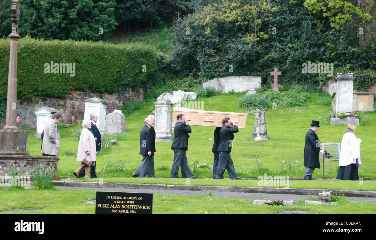 Close family and friends attend television presenter Mark Speight's ...
