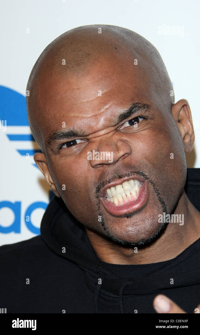 DARRYL MCDANIELS AKA DMC ADIDAS AND SNOOP DOGG CO HOST ALLSTAR WEEKEND ...