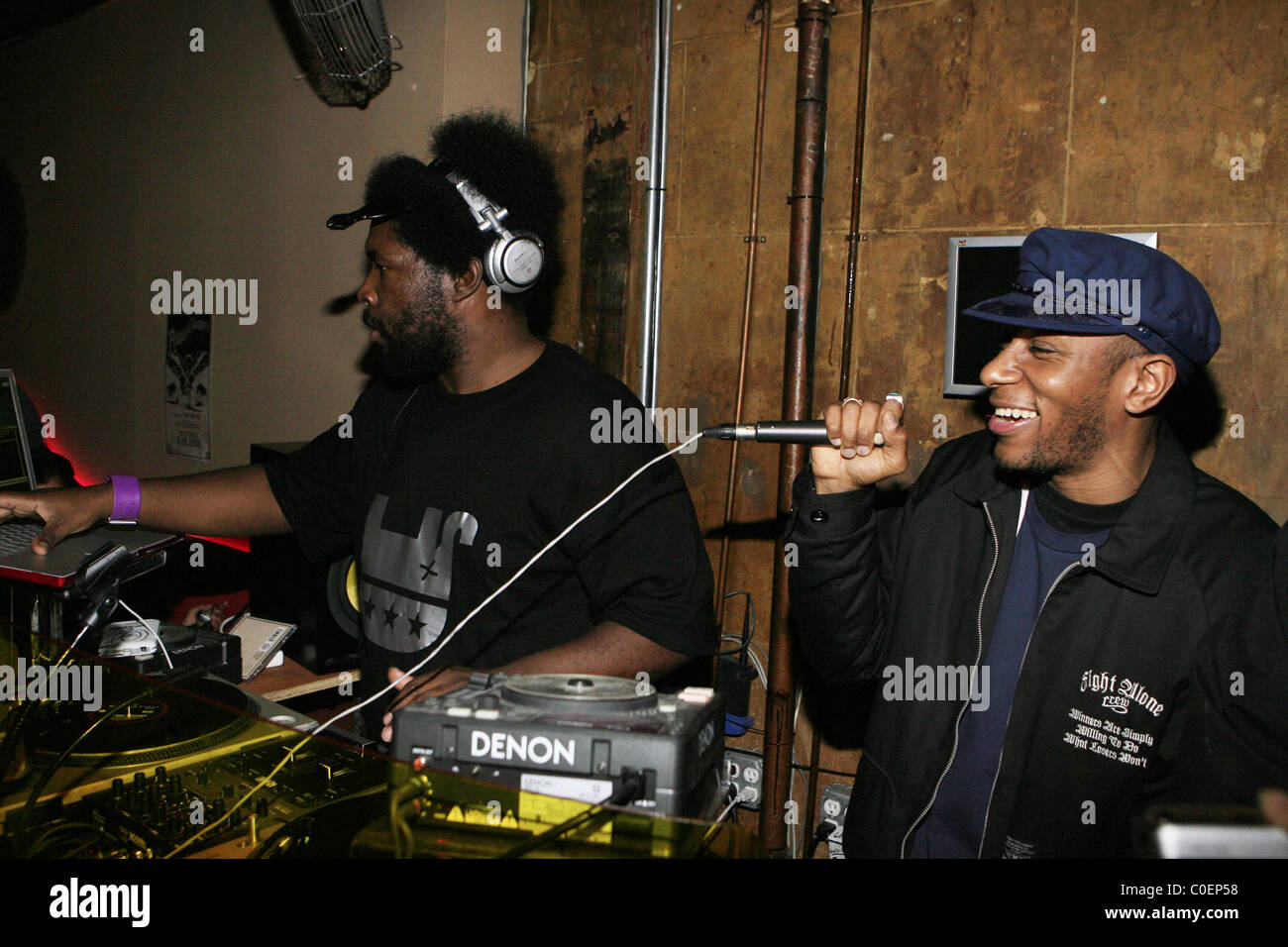 The roots band with instrumentation hi-res stock photography and images ...