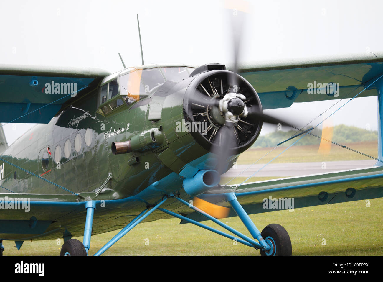 Oldtimer plane hi-res stock photography and images - Alamy