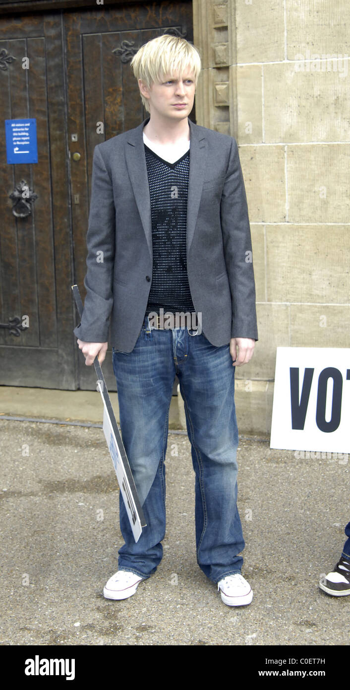 Gerard McCarthy who plays Kris Fisher The cast of Hollyoaks filming a ...