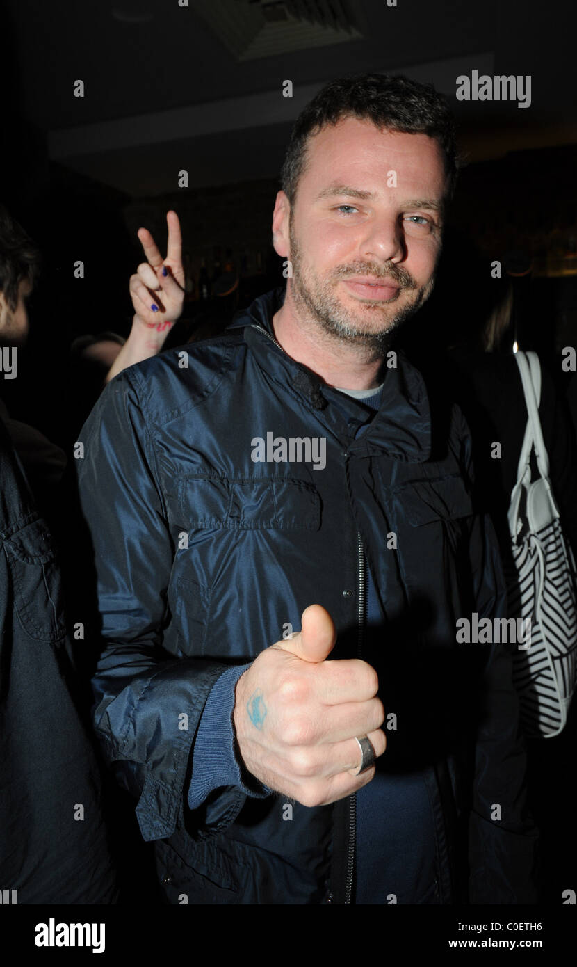 Ed simons hi-res stock photography and images - Alamy