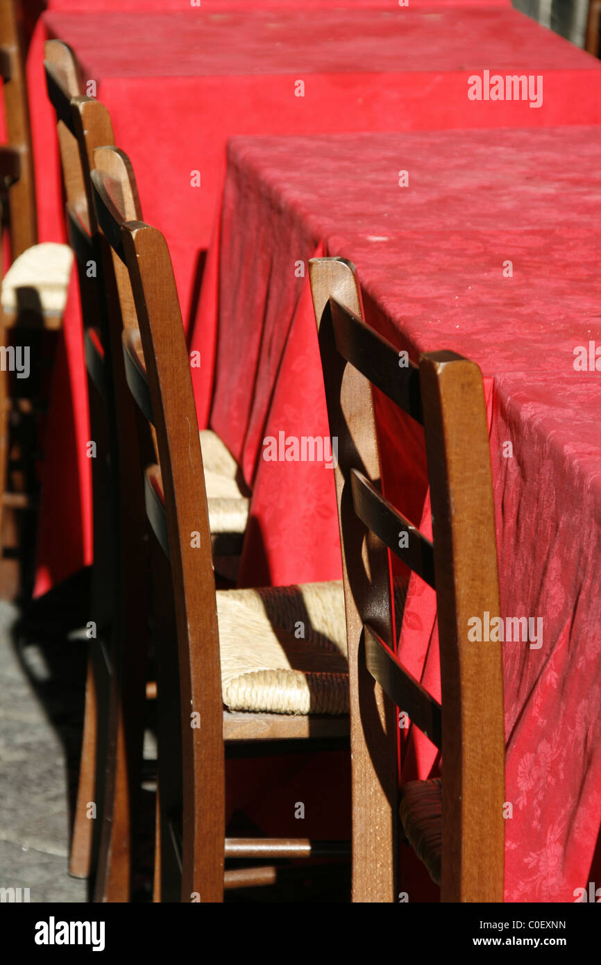 empty table setting in restaurant in rome italy Stock Photo - Alamy