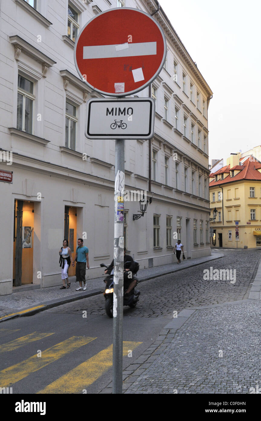 Czech sign language hi-res stock photography and images - Alamy