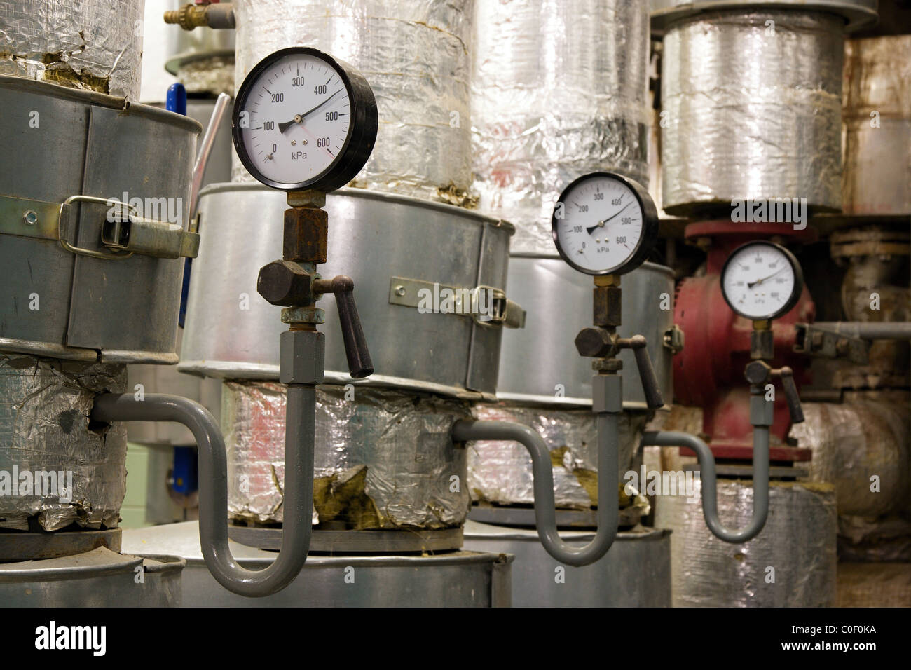 Manometer pressure gas line with valve Stock Photo - Alamy