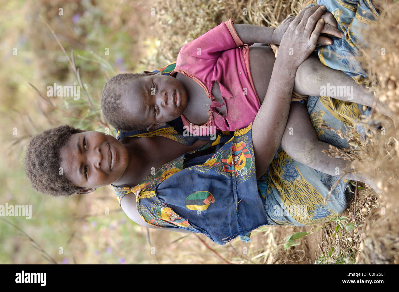 Single mother poverty african hi-res stock photography and images - Alamy