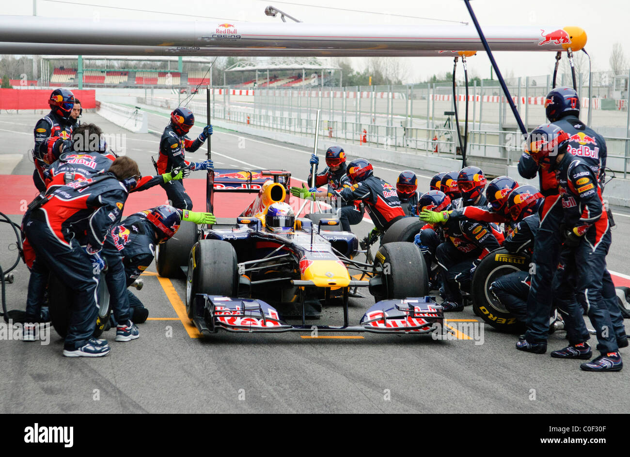 Pitcrew hi-res stock photography and images - Alamy