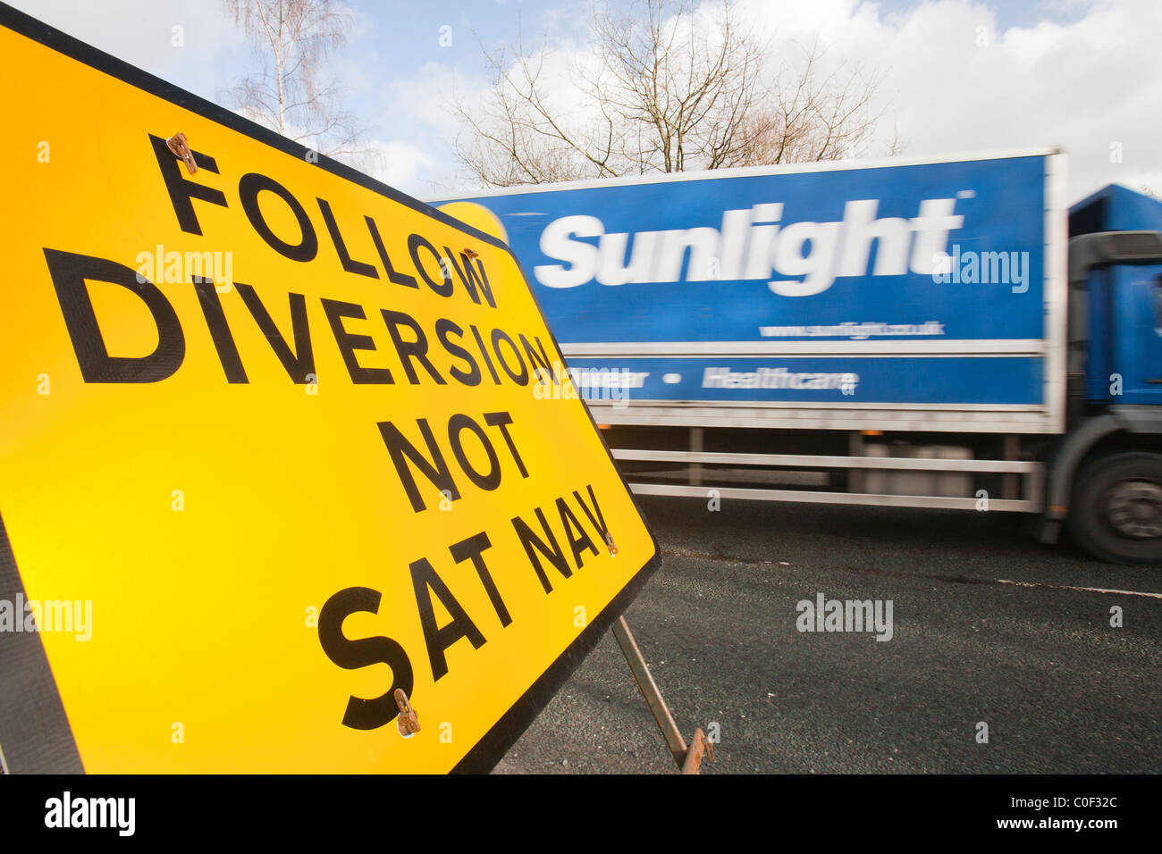 Diversion road hi-res stock photography and images - Alamy