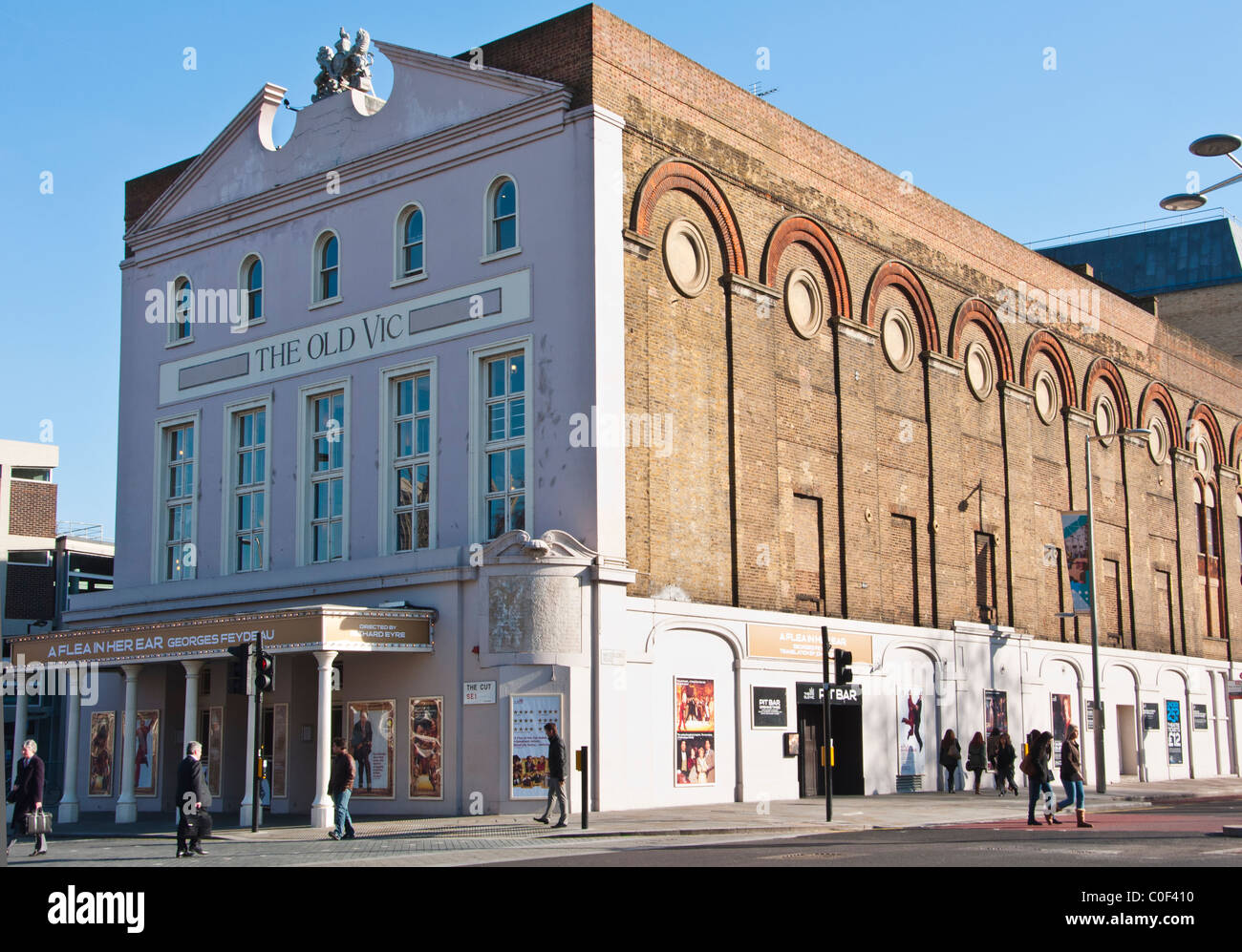 Old vic theatre exterior hi-res stock photography and images - Alamy
