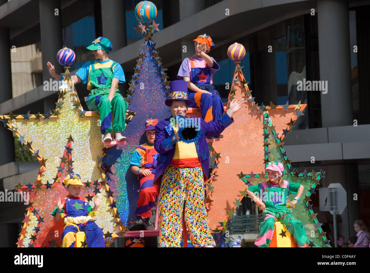 Wish upon a star float in the Credit Union Christmas Pageant through ...