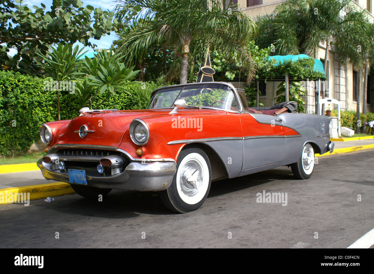 Soft top vehicle hi-res stock photography and images - Alamy