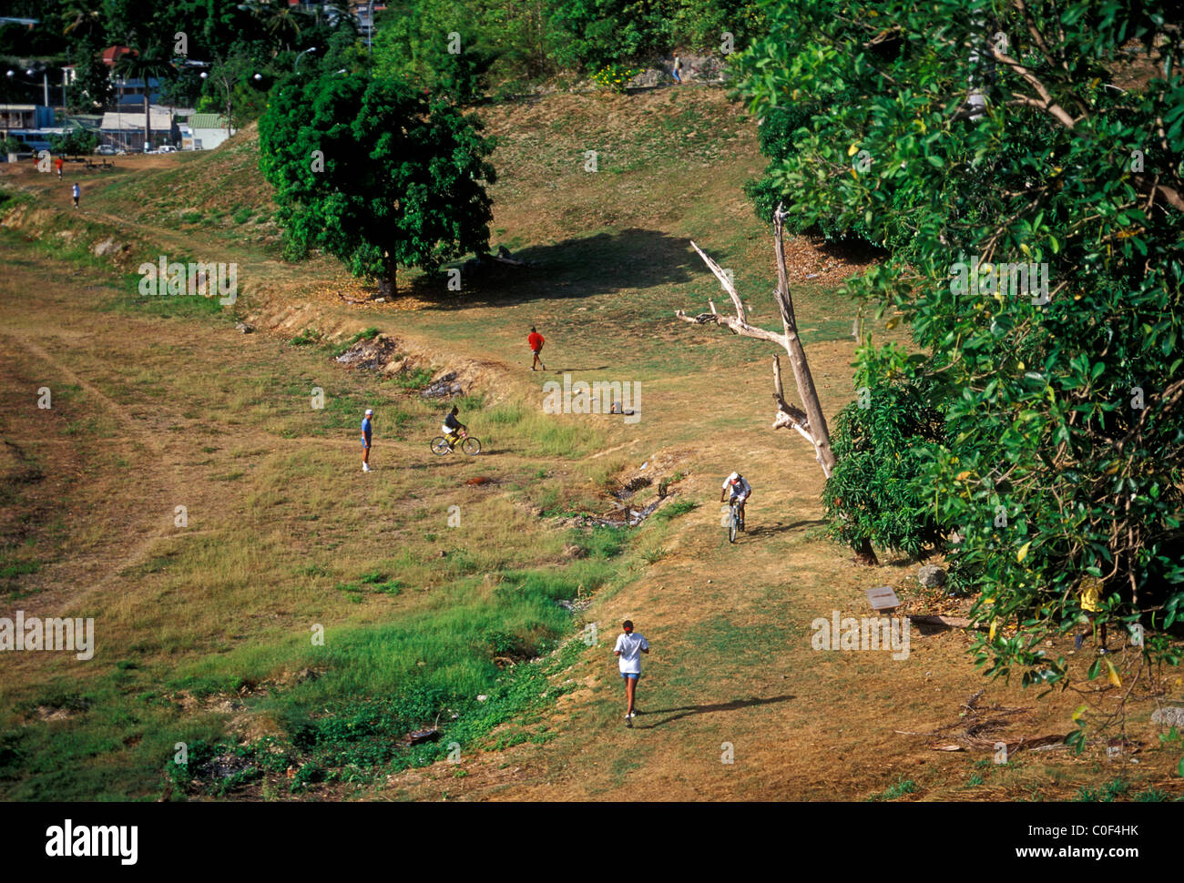 Pe class hi-res stock photography and images - Alamy