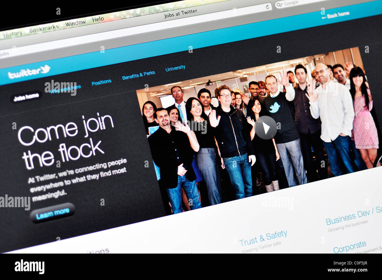 Twitter social hi-res stock photography and images - Alamy