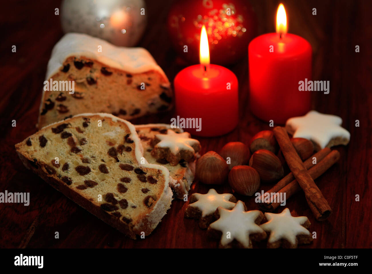 Christmas still life, Cinnamon Stars and Stollen Stock Photo - Alamy