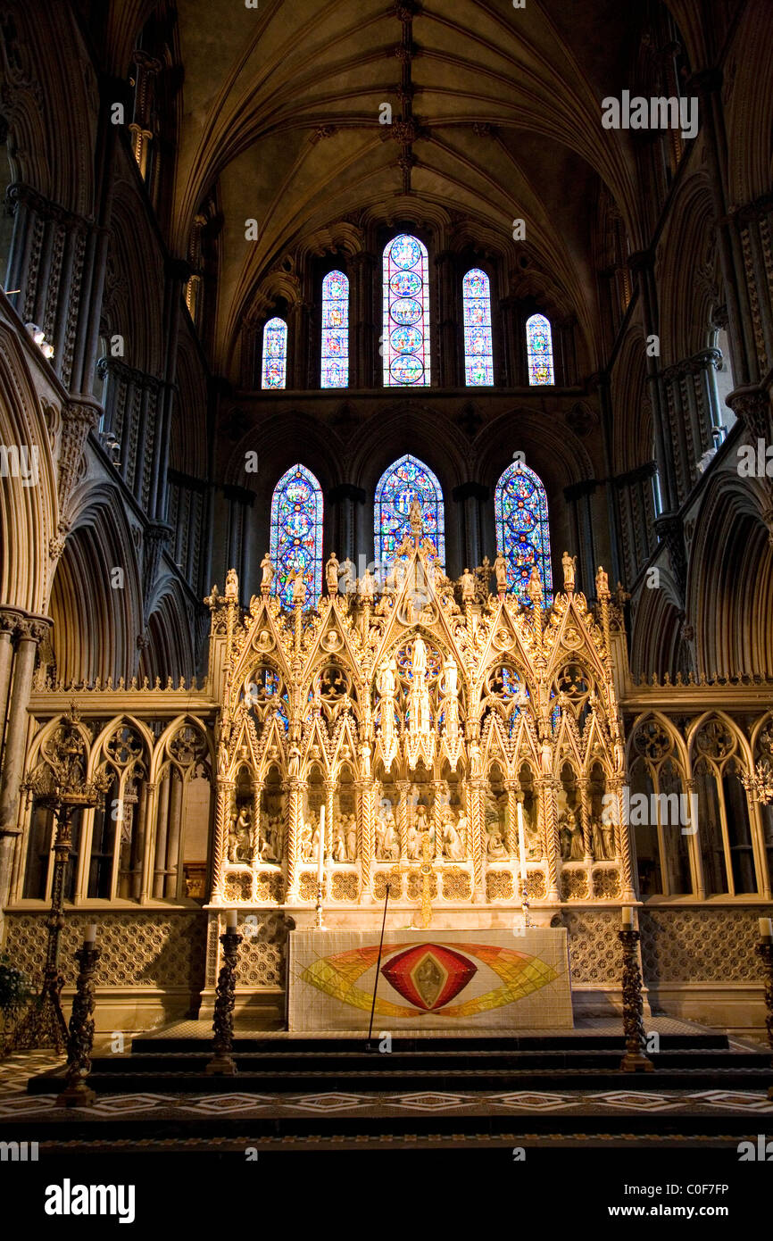 High altar in gothic interior hi-res stock photography and images - Alamy