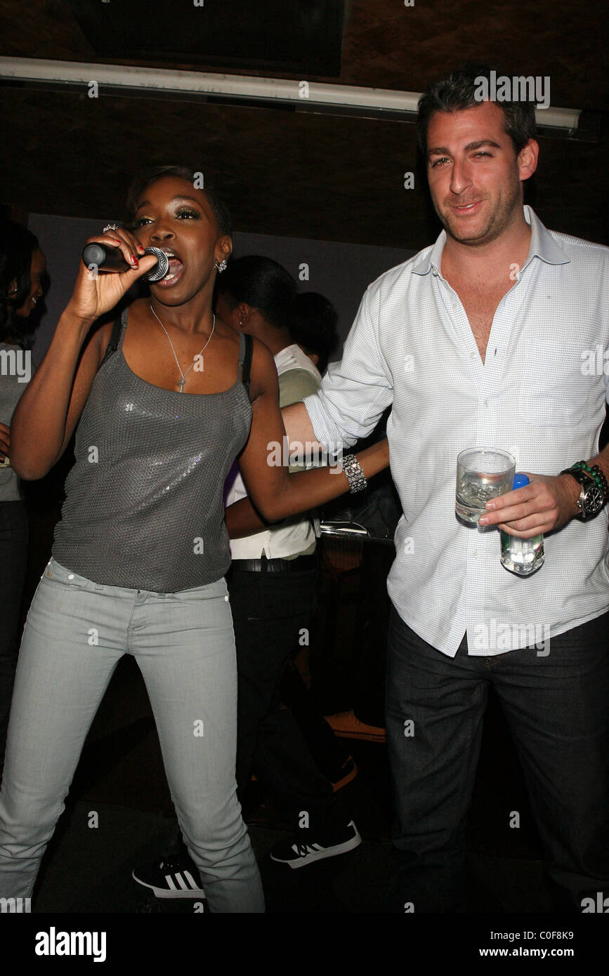 Estelle and Mark Birnbaum Estelle performs her song 'American Boy' at ...