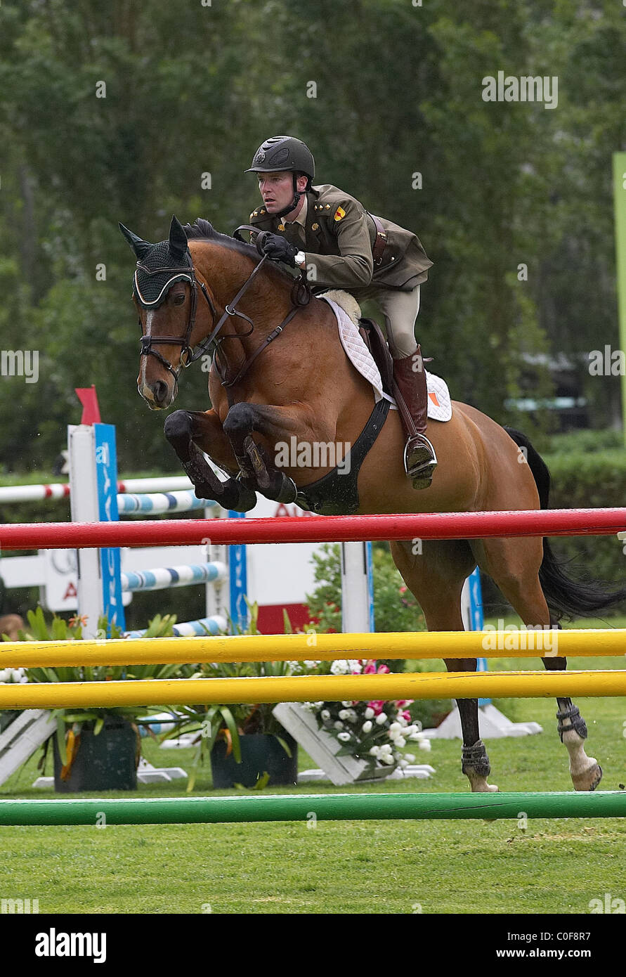 Captain David O'Brian (IRL) riding Kiltoom International Official ...