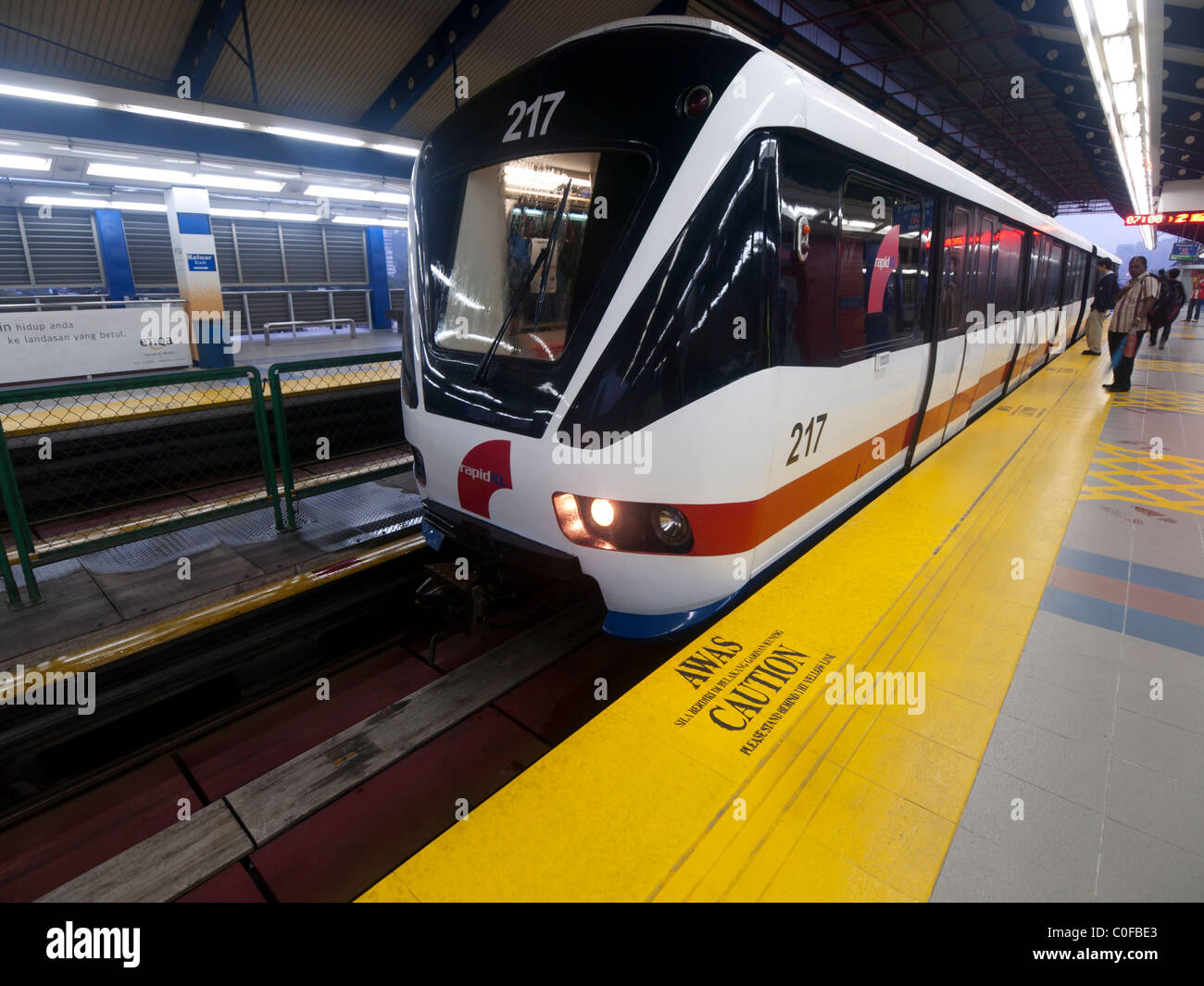 Lrt train malaysia hi-res stock photography and images - Alamy