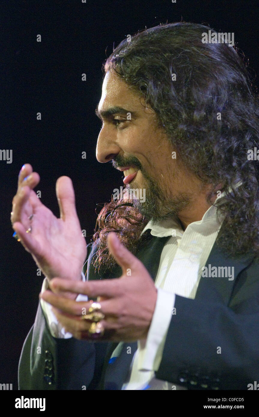 Diego el Cigala, legendary flamenco singer, singing in Seville Stock ...