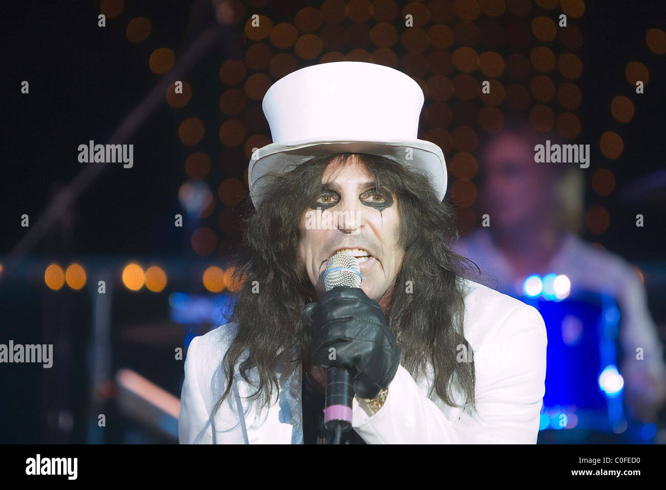 Alice Cooper impersonator, Rock Valentine Performance Night The 17th ...