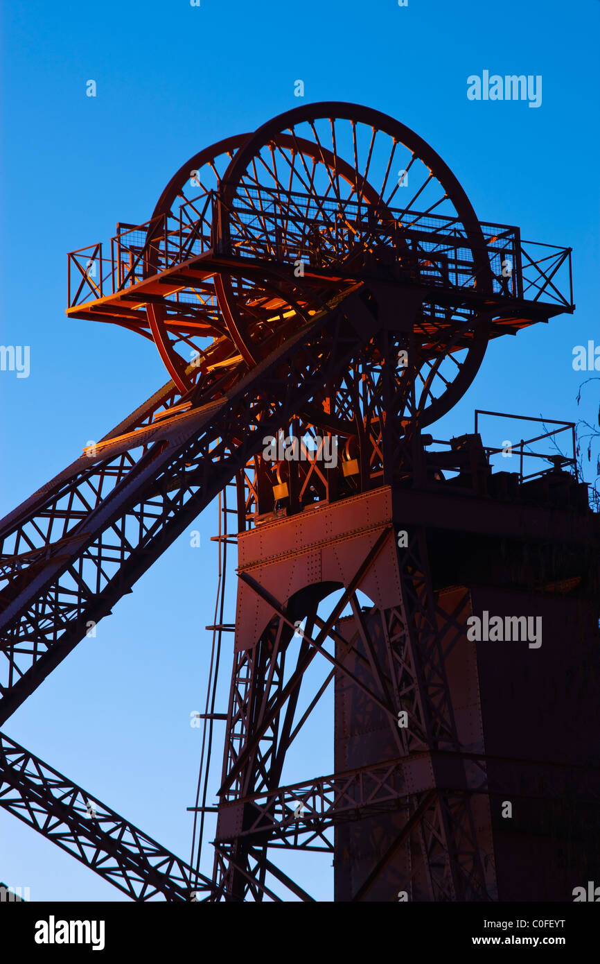 Rhondda colliery hi-res stock photography and images - Alamy