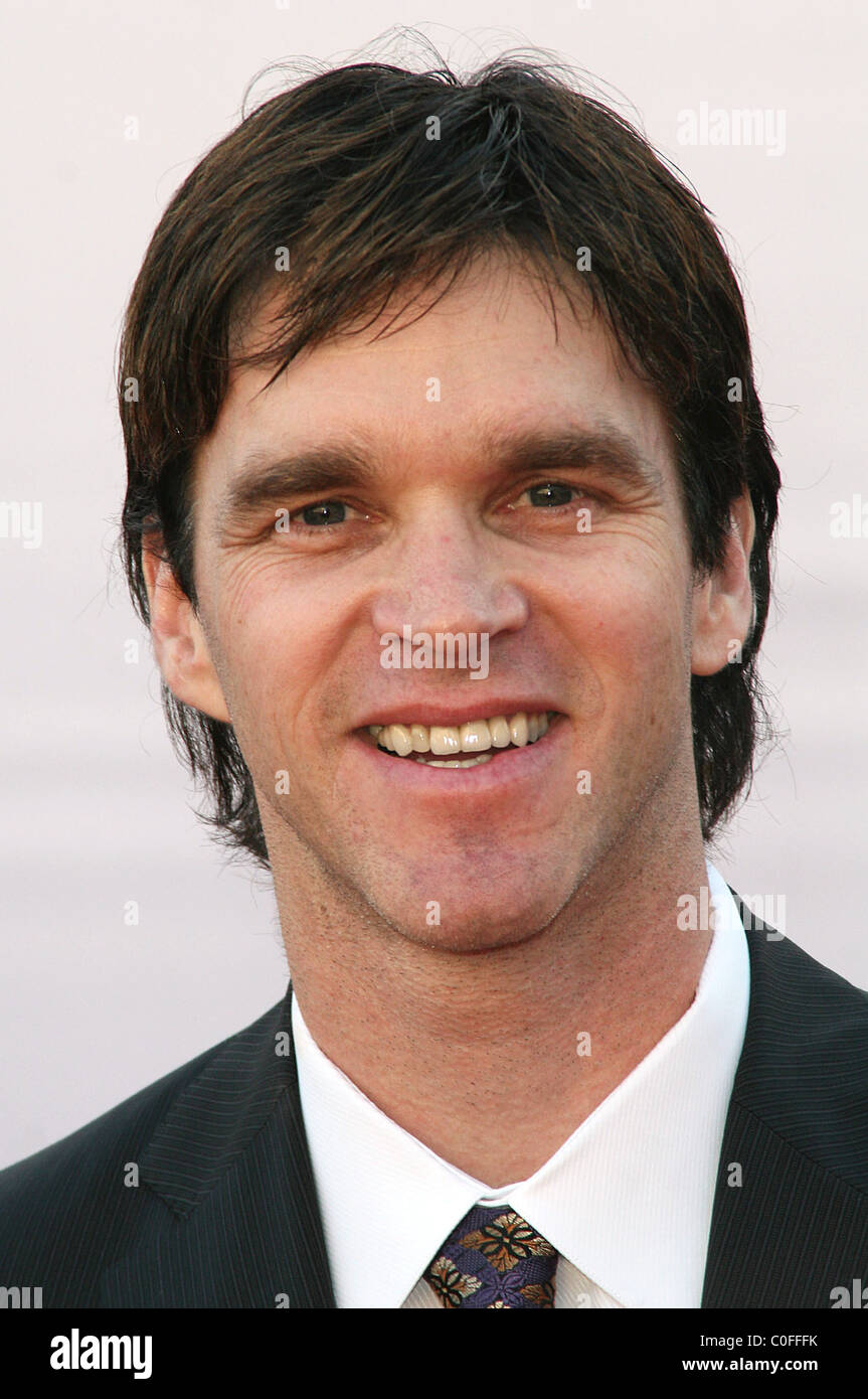Luc Robitaille The '2008 KCET Visionary Award Gala' - Arrivals Los ...