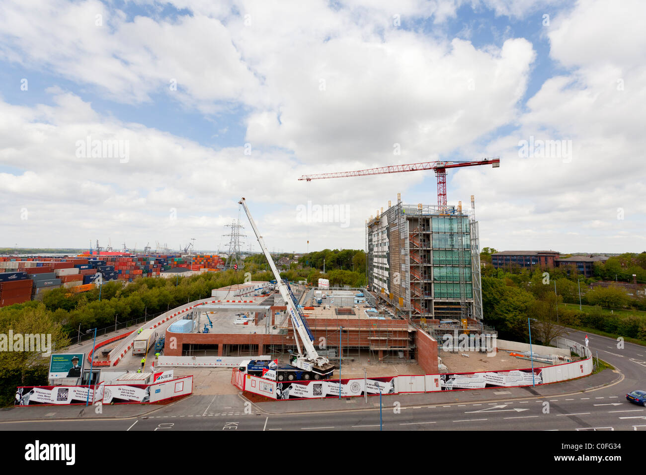 Mobile tower crane hi-res stock photography and images - Alamy