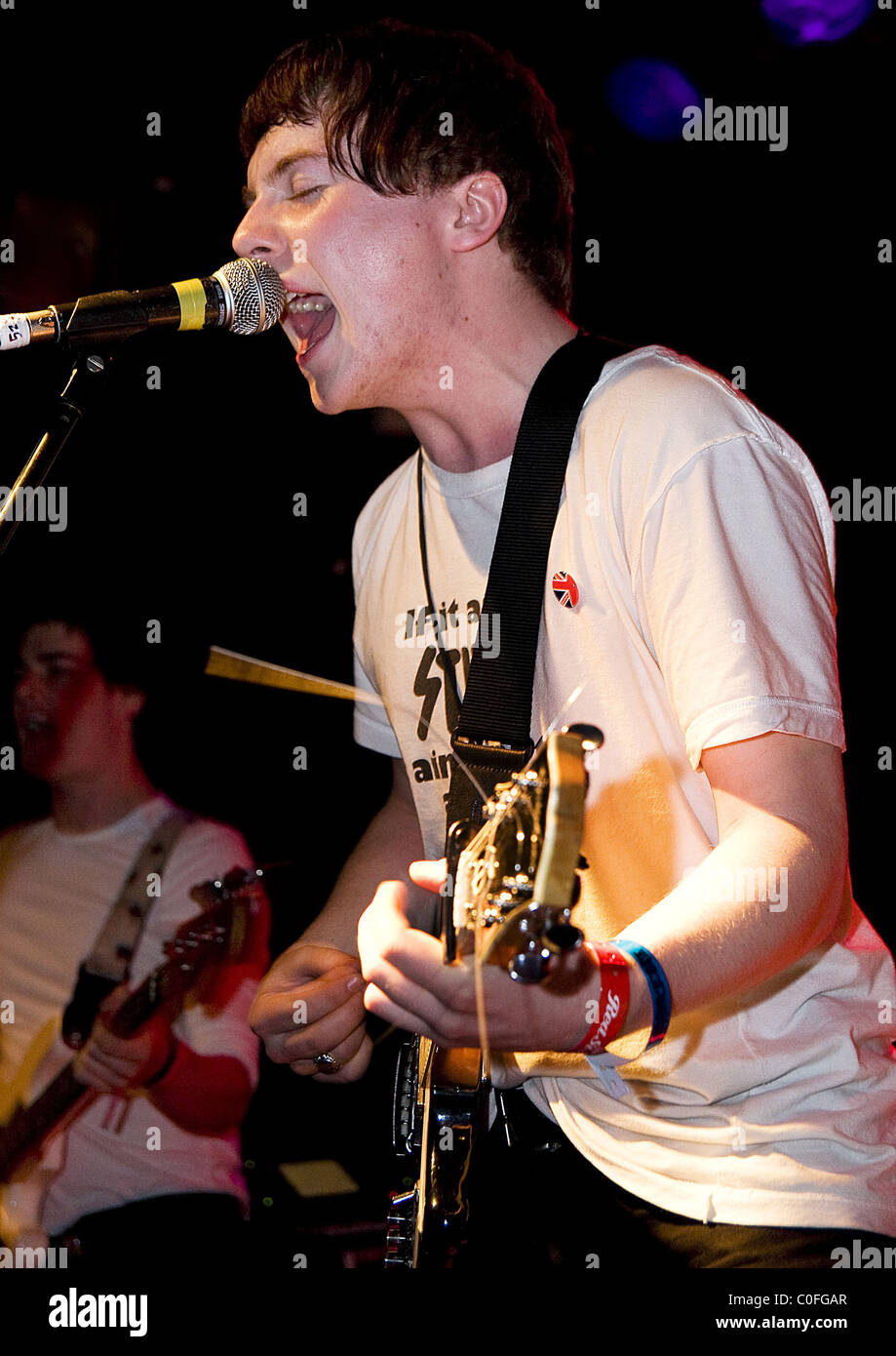 Andy Stone The Displacements performing at Liverpool Barfly as part of ...