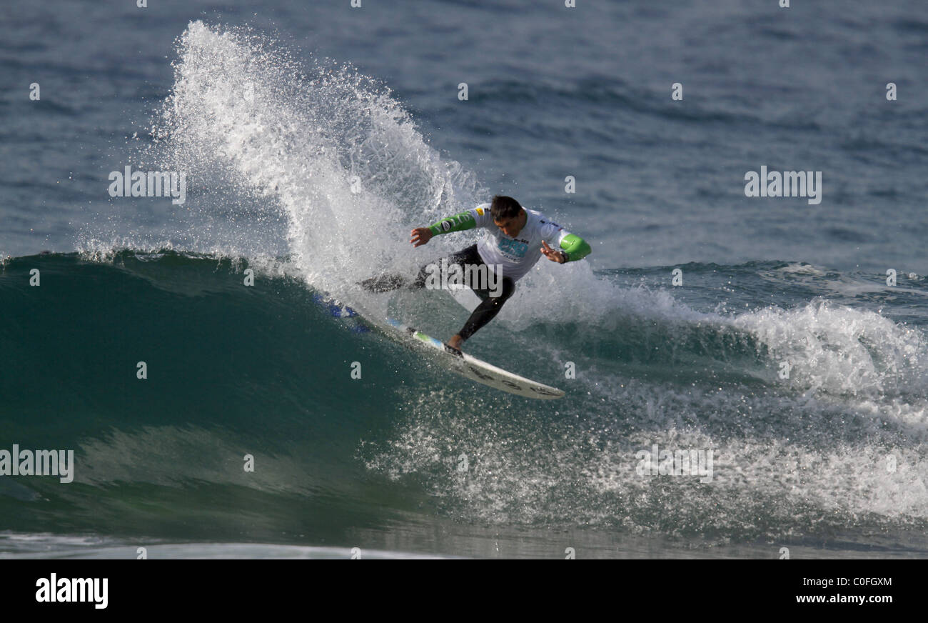 SHANE THORNE SOUTH AFRICAN PRO SURFER SOUTH AFRICAN PRO SURFER BALLITO ...