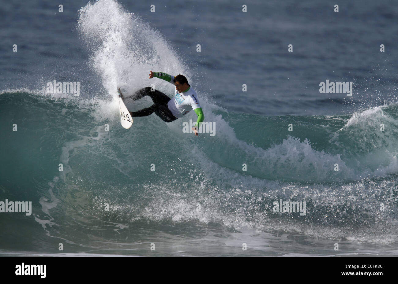SHANE THORNE SOUTH AFRICAN PRO SURFER SOUTH AFRICAN PRO SURFER BALLITO ...