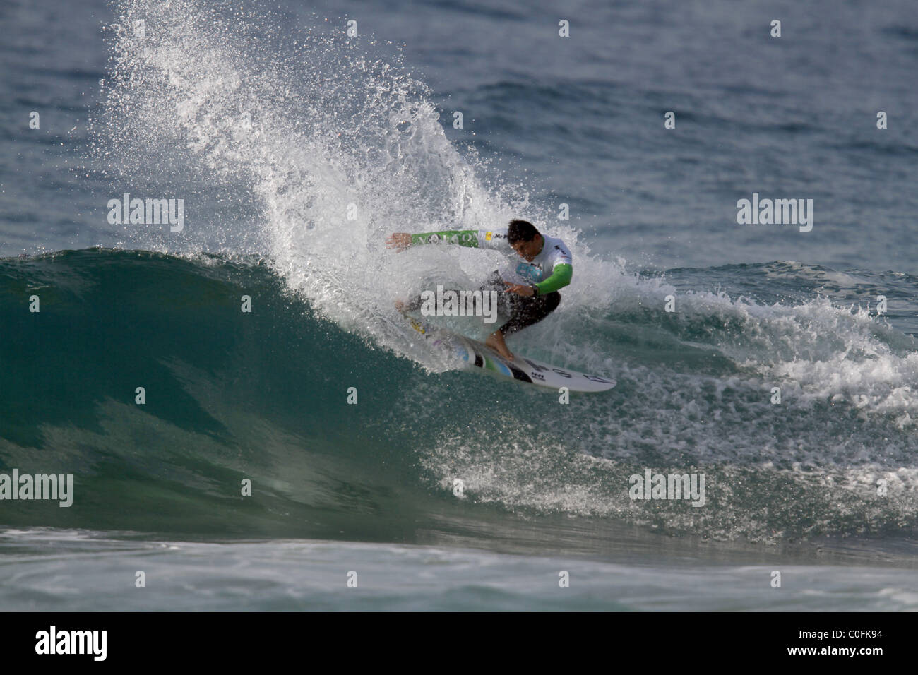 SHANE THORNE SOUTH AFRICAN PRO SURFER SOUTH AFRICAN PRO SURFER BALLITO ...