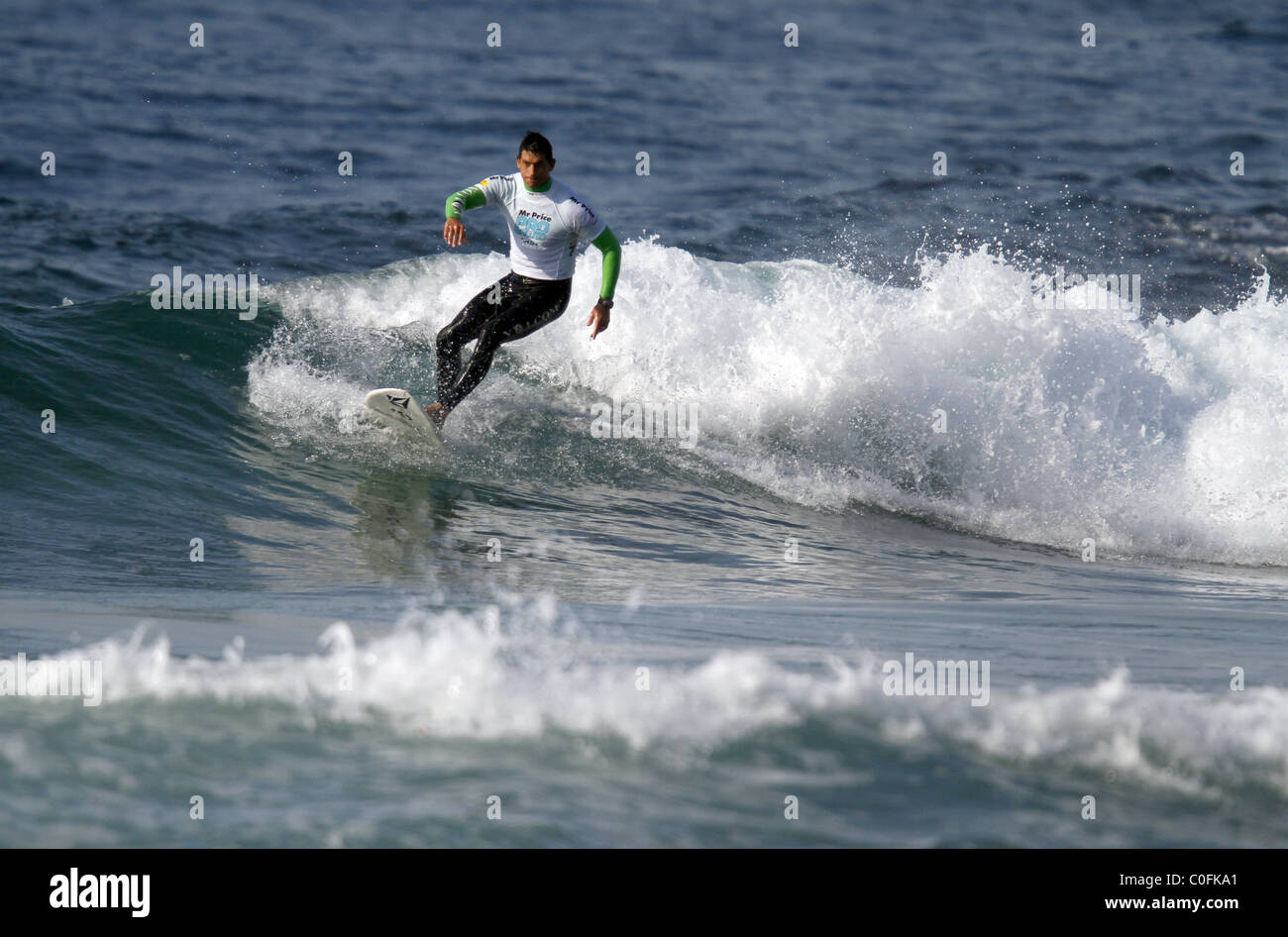 SHANE THORNE SOUTH AFRICAN PRO SURFER SOUTH AFRICAN PRO SURFER BALLITO ...