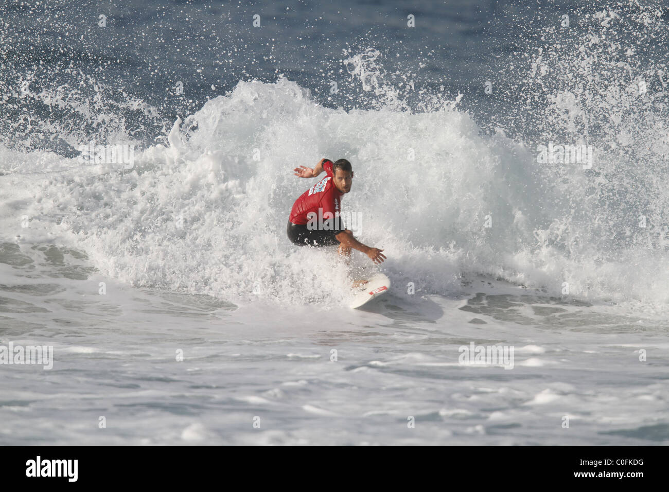 TRAVIS LOGIE SOUTH AFRICAN PRO SURFER SOUTH AFRICAN PRO SURFER BALLITO ...