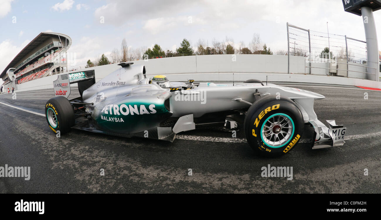 F1 pit lane hi-res stock photography and images - Alamy
