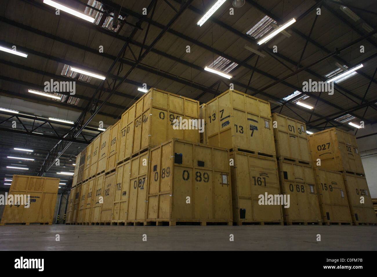 Containerised storage hi-res stock photography and images - Alamy